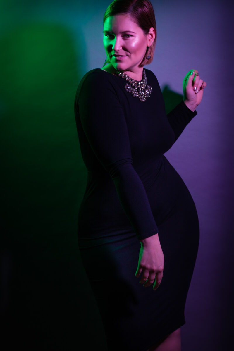 victorie.com - Wearin' The Cross Of My Calling