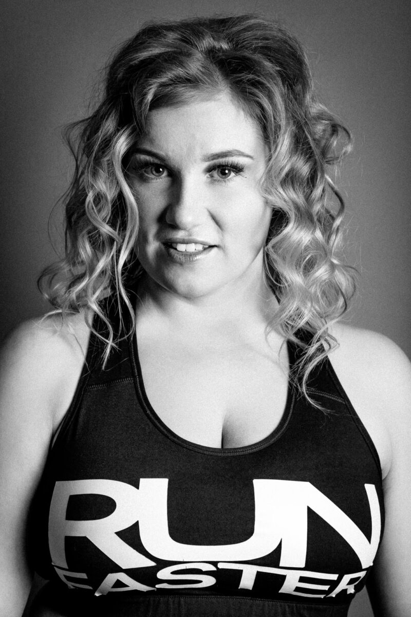 victorie.com - Wearin' The Cross Of My Calling